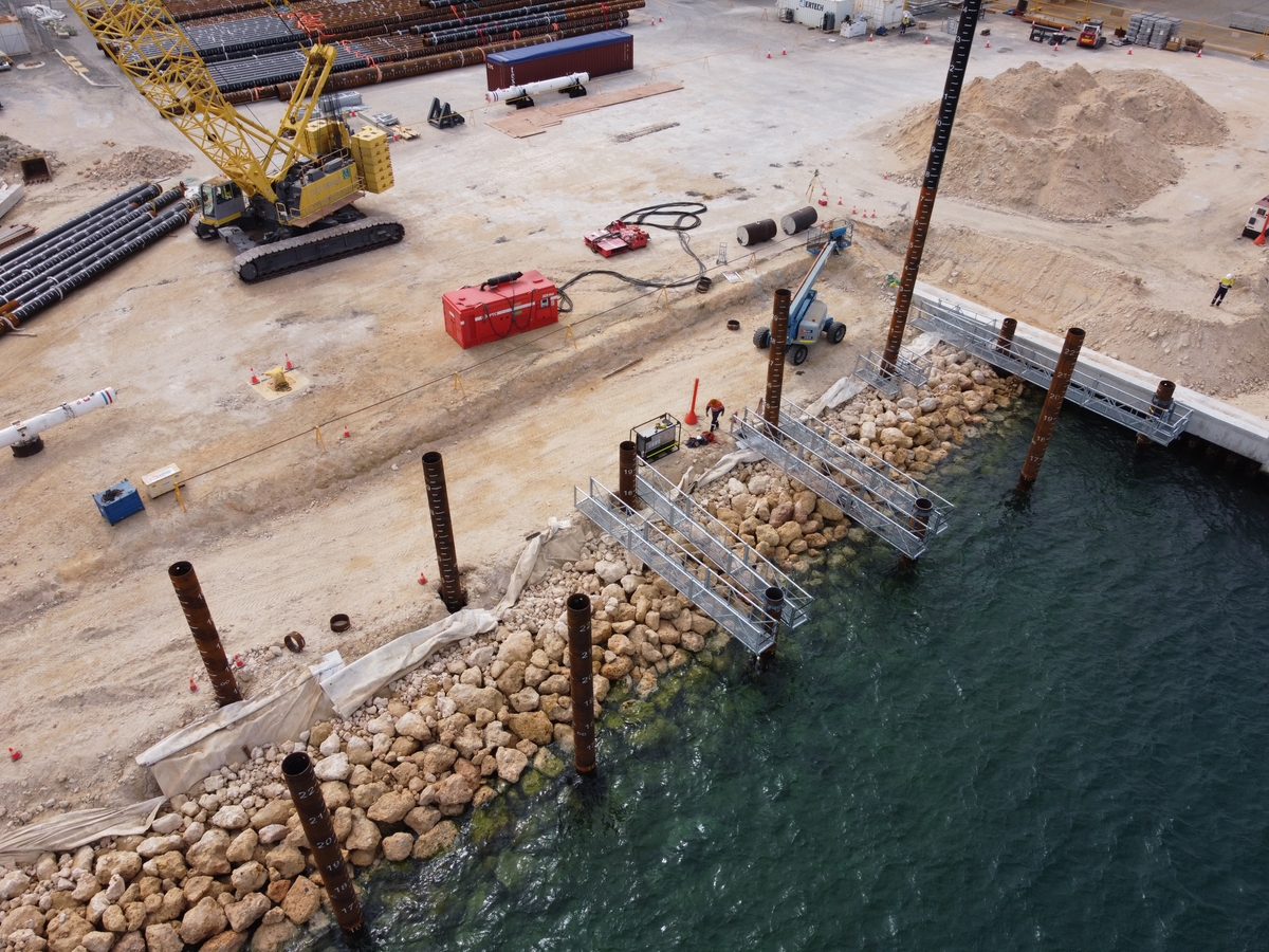 AMC 1 Wharf Extension and New Finger Wharf | Ertech